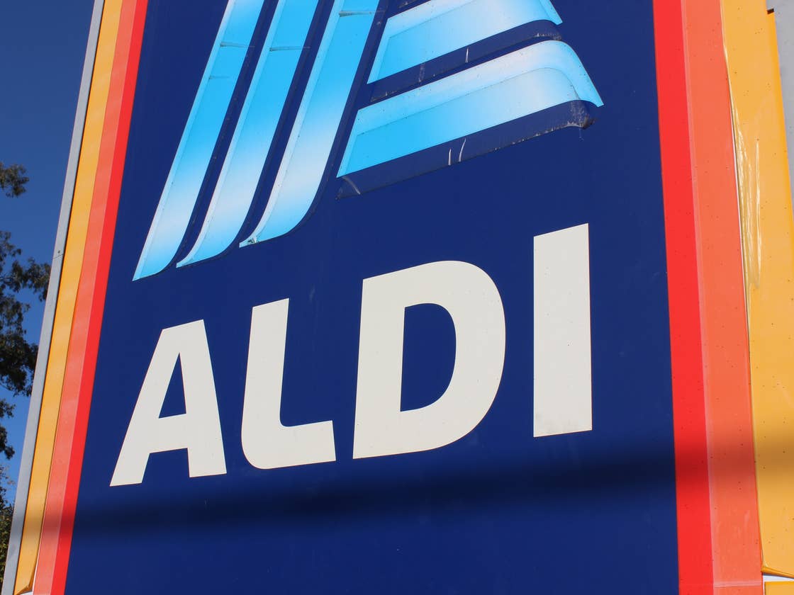 Aldi: Neues Laptop-Schnäppchen der Extraklasse