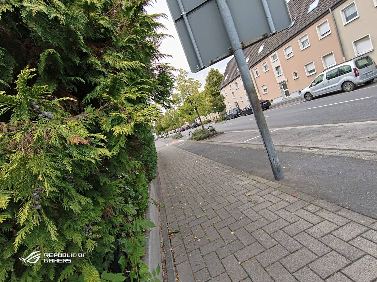 Asus ROG Phone 6D Ultimate im Test: Das Handy mit mechanischer Öffnung