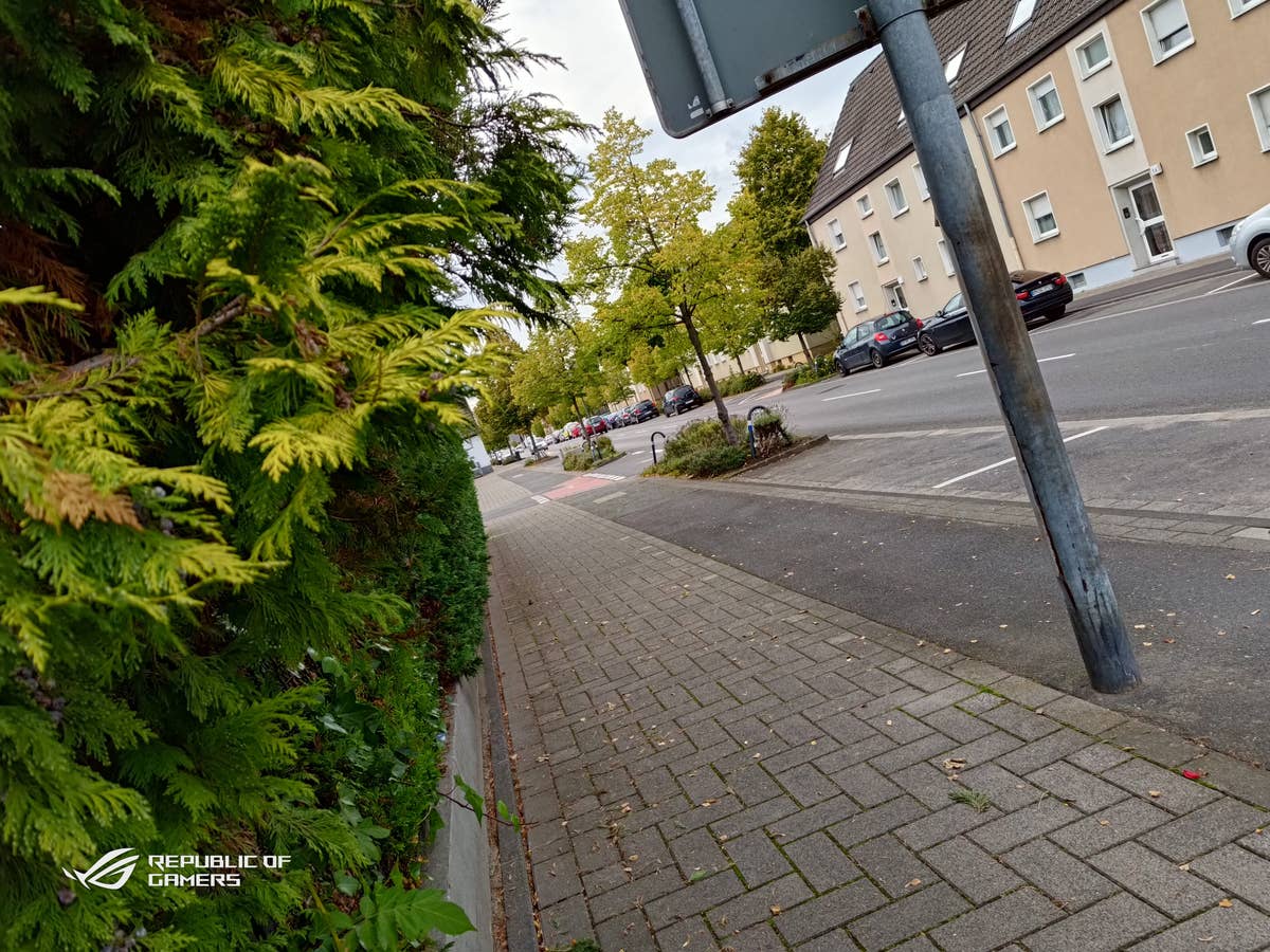 Asus ROG Phone 6D Ultimate im Test: Das Handy mit mechanischer Öffnung