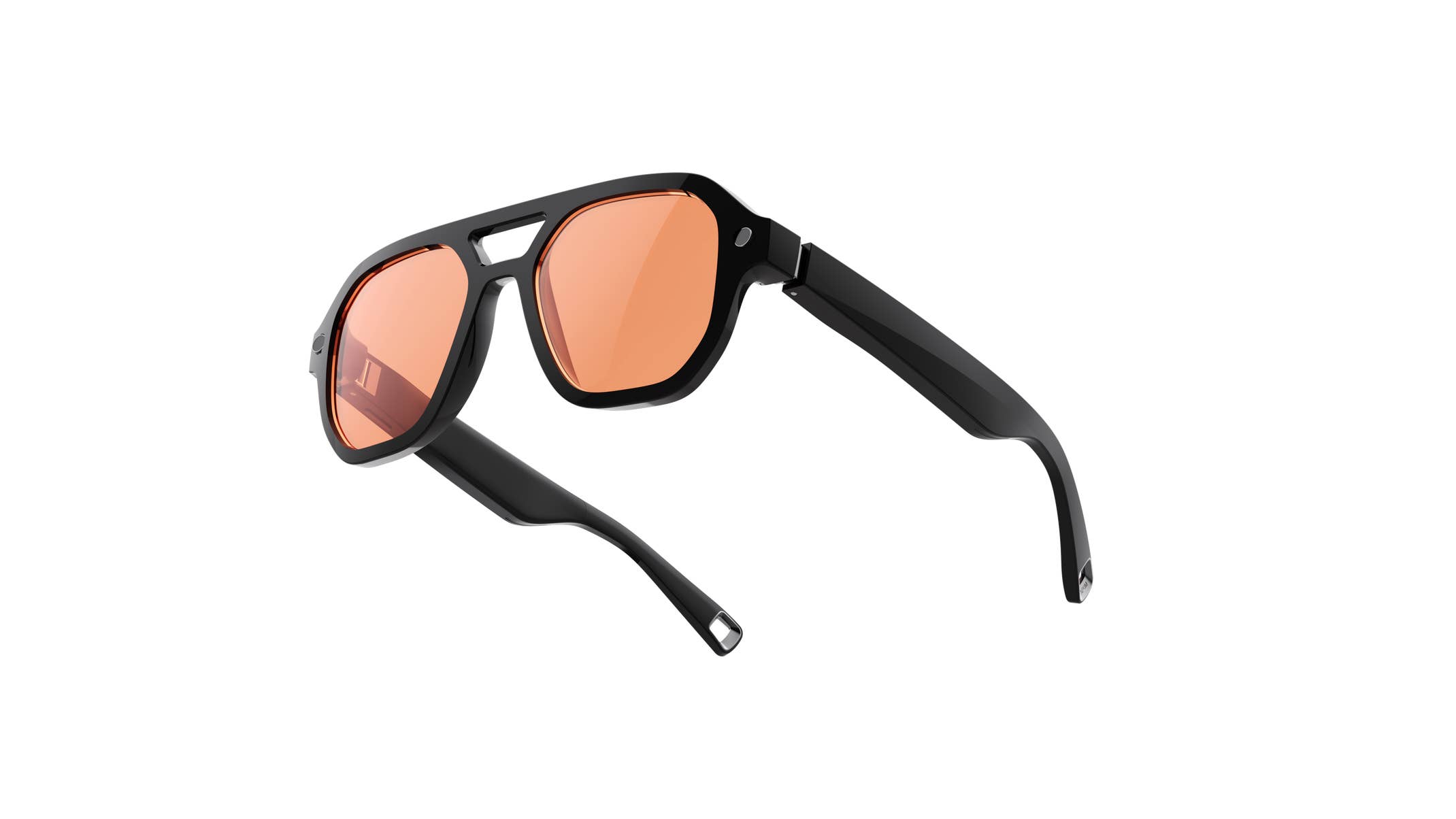 Smart & sexy: L’Atitude 52°N mischt den Brillenmarkt auf