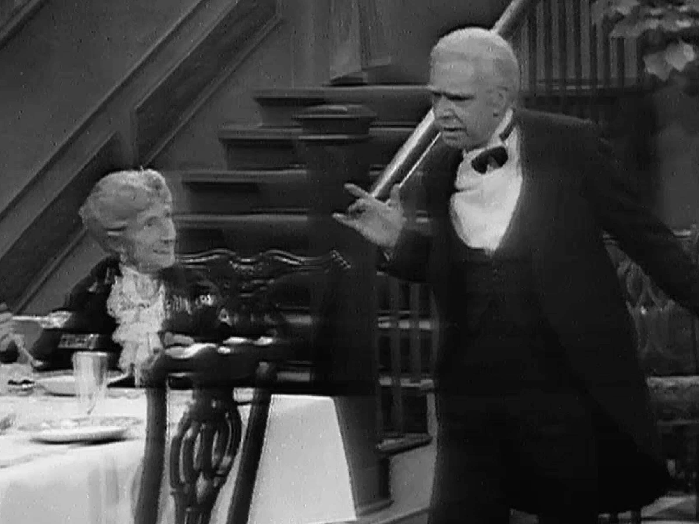 Dinner for One im TV & Stream - Sendetermine Silvester 2025