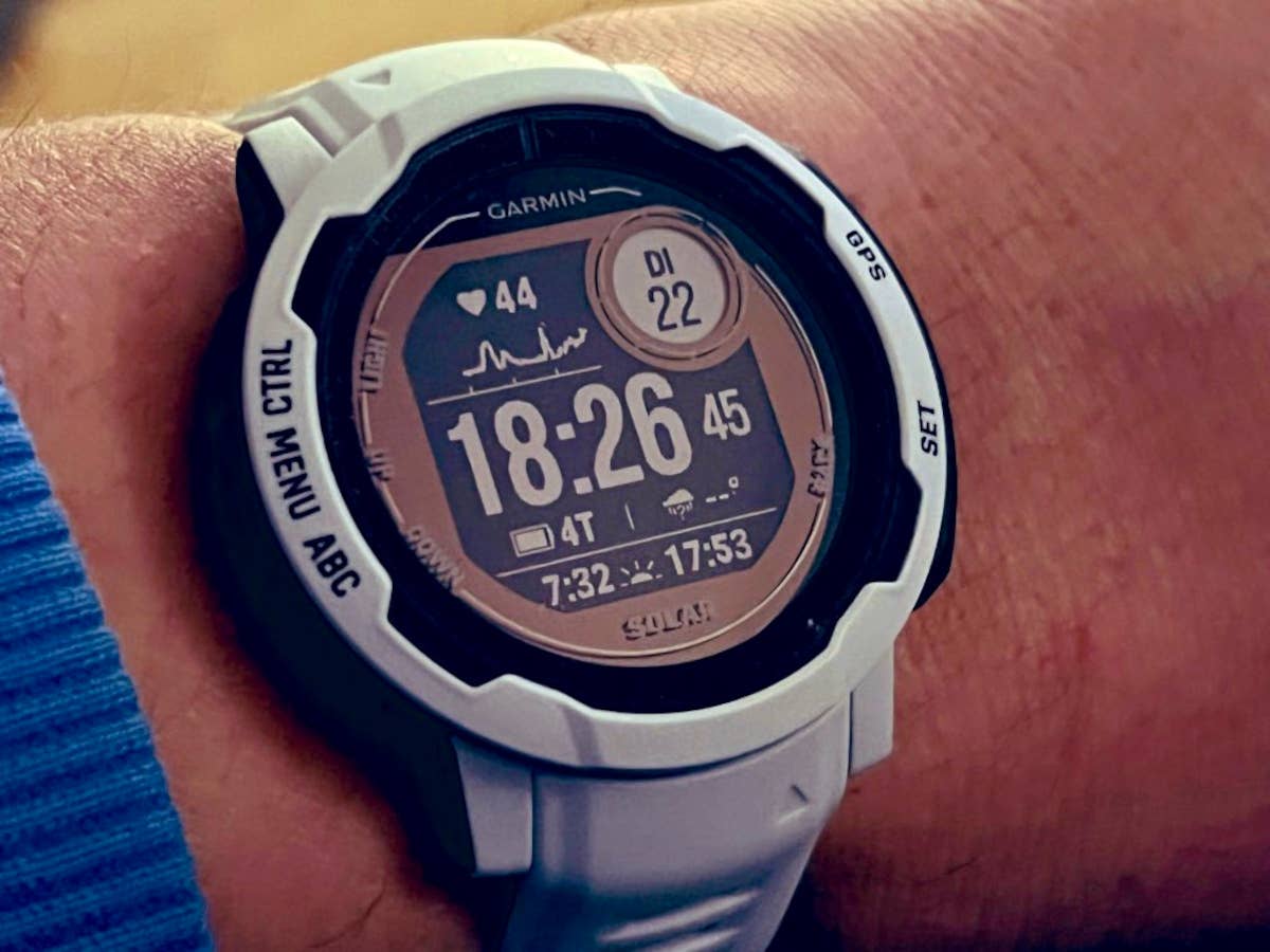Garmin Instict 2 Solar im Test: Läuft und läuft und läuft