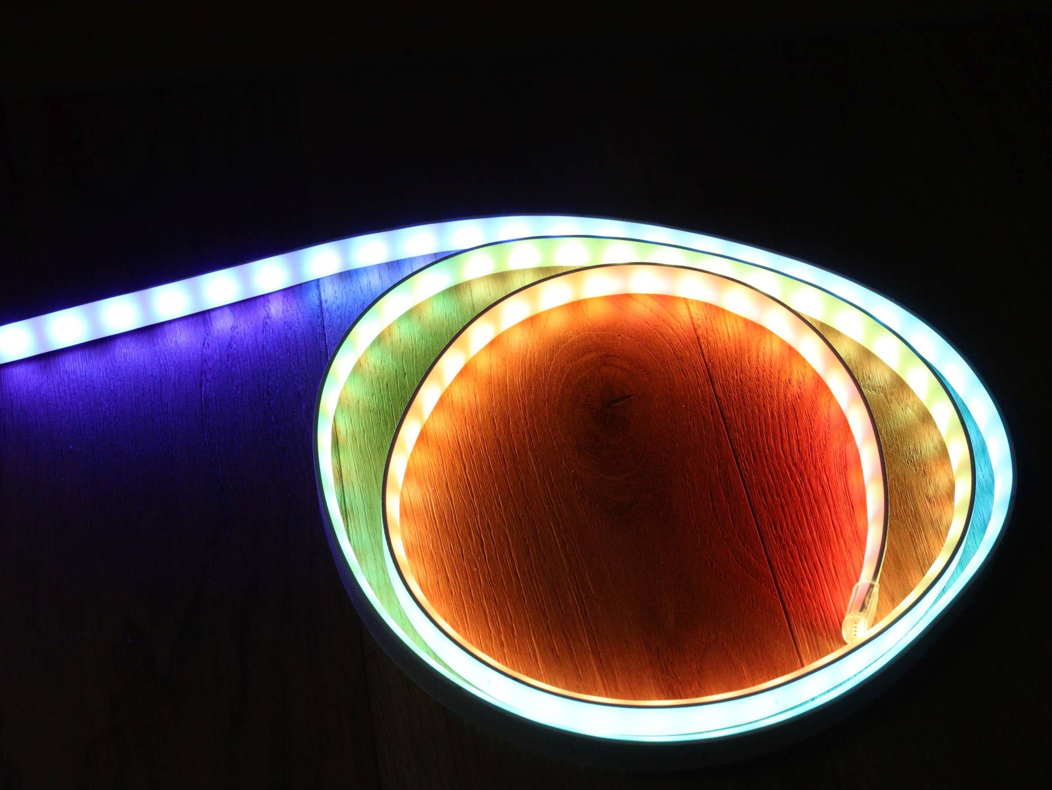 Philips Gradient Lightstrip im Kurz-Test: Lohnt der Aufpreis?