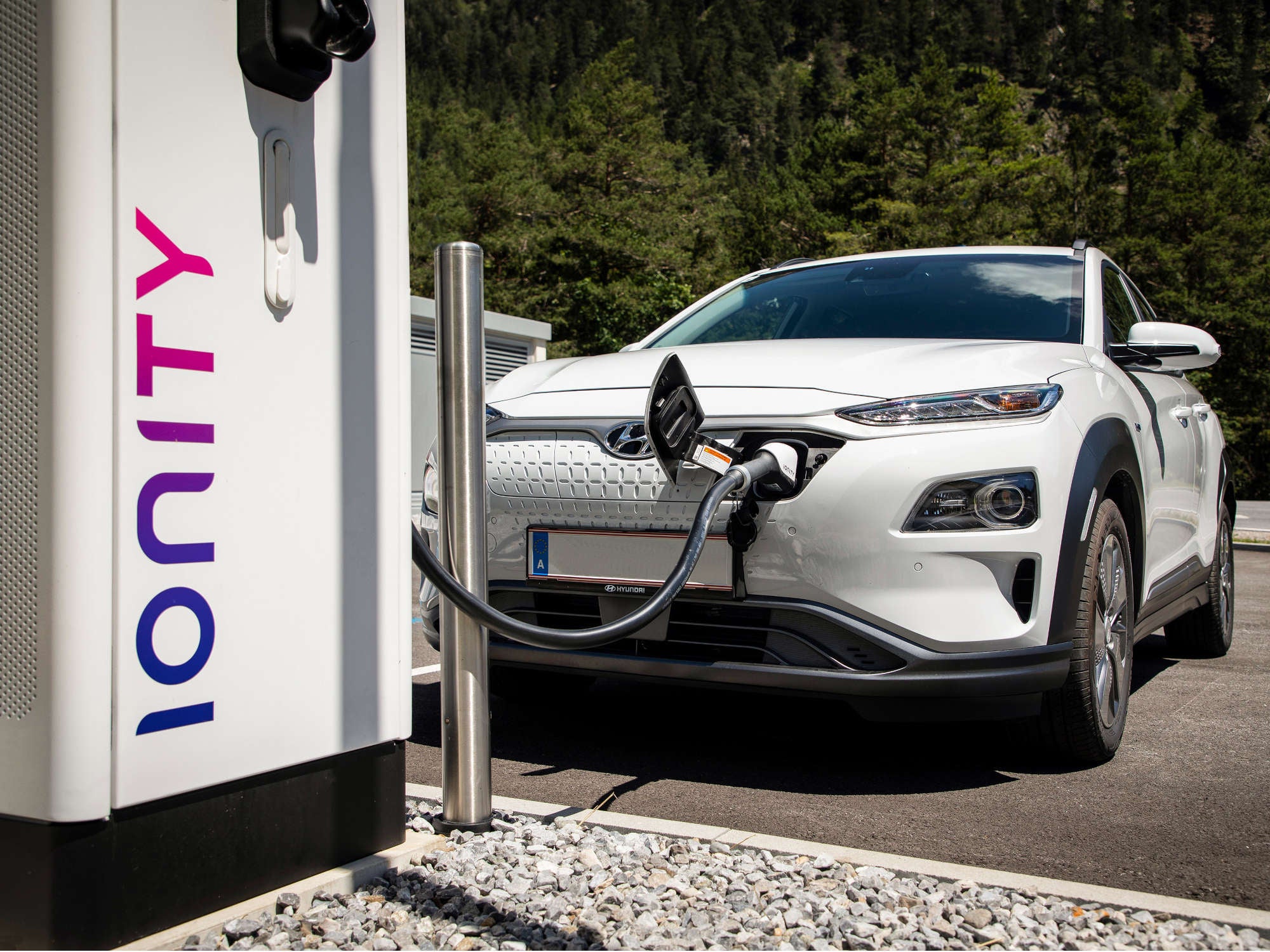 Ladesäulen in Deutschland: So schlecht ist die Verfügbarkeit