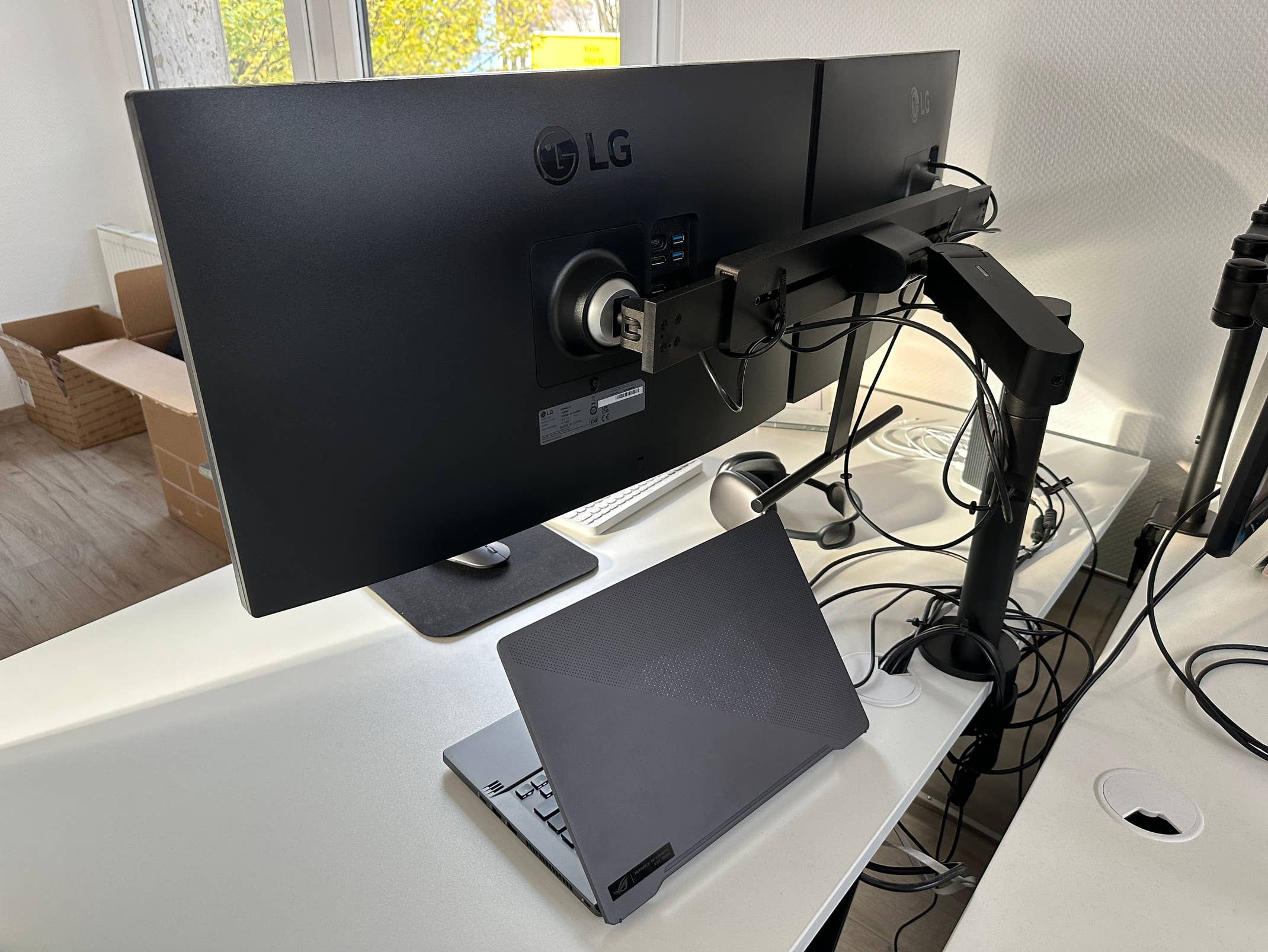 LG Ergo-Dual: Monitor-Set fürs Homeoffice oder Büro im Test