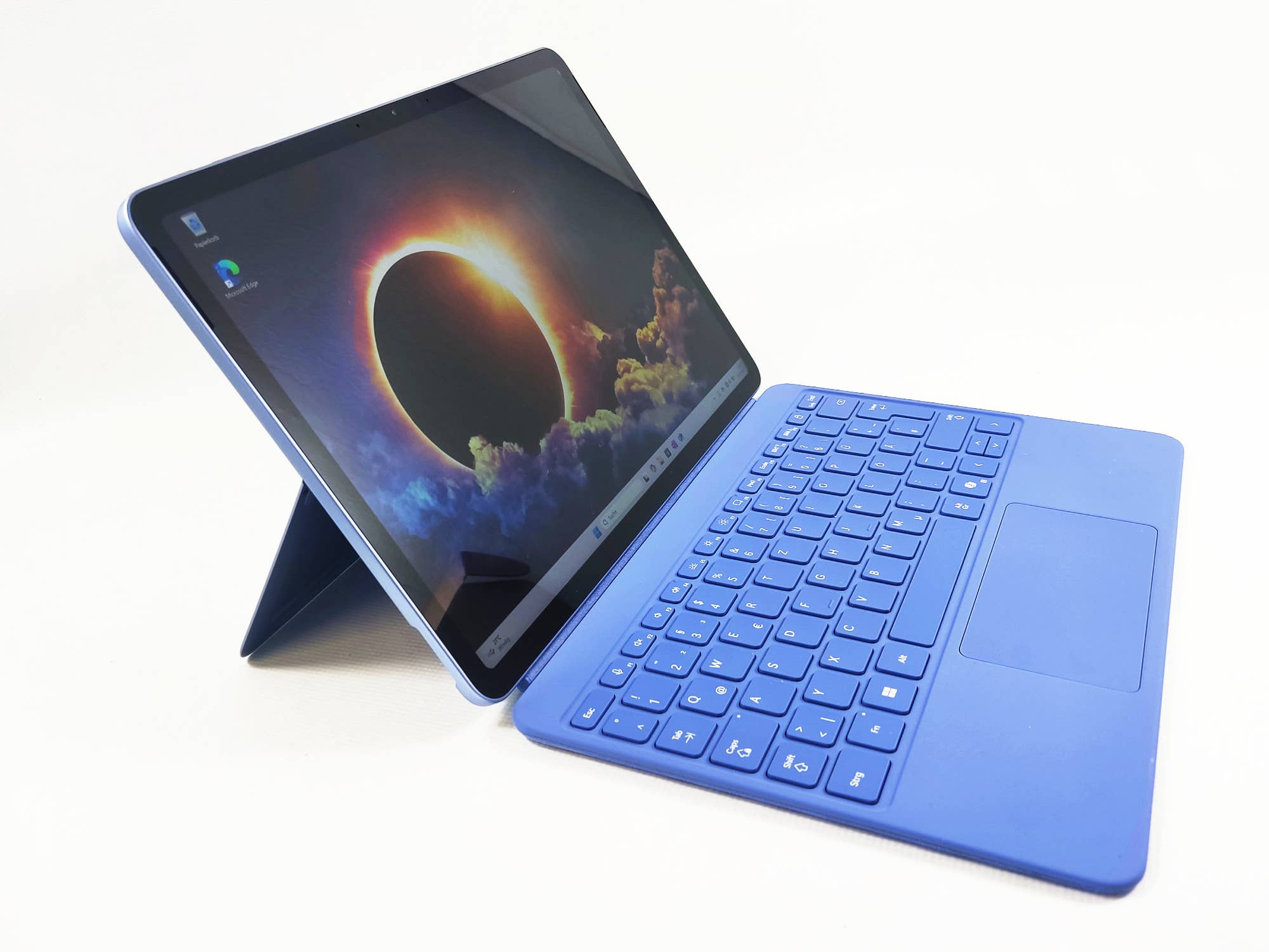 Mircosoft Surface Pro 12 Test