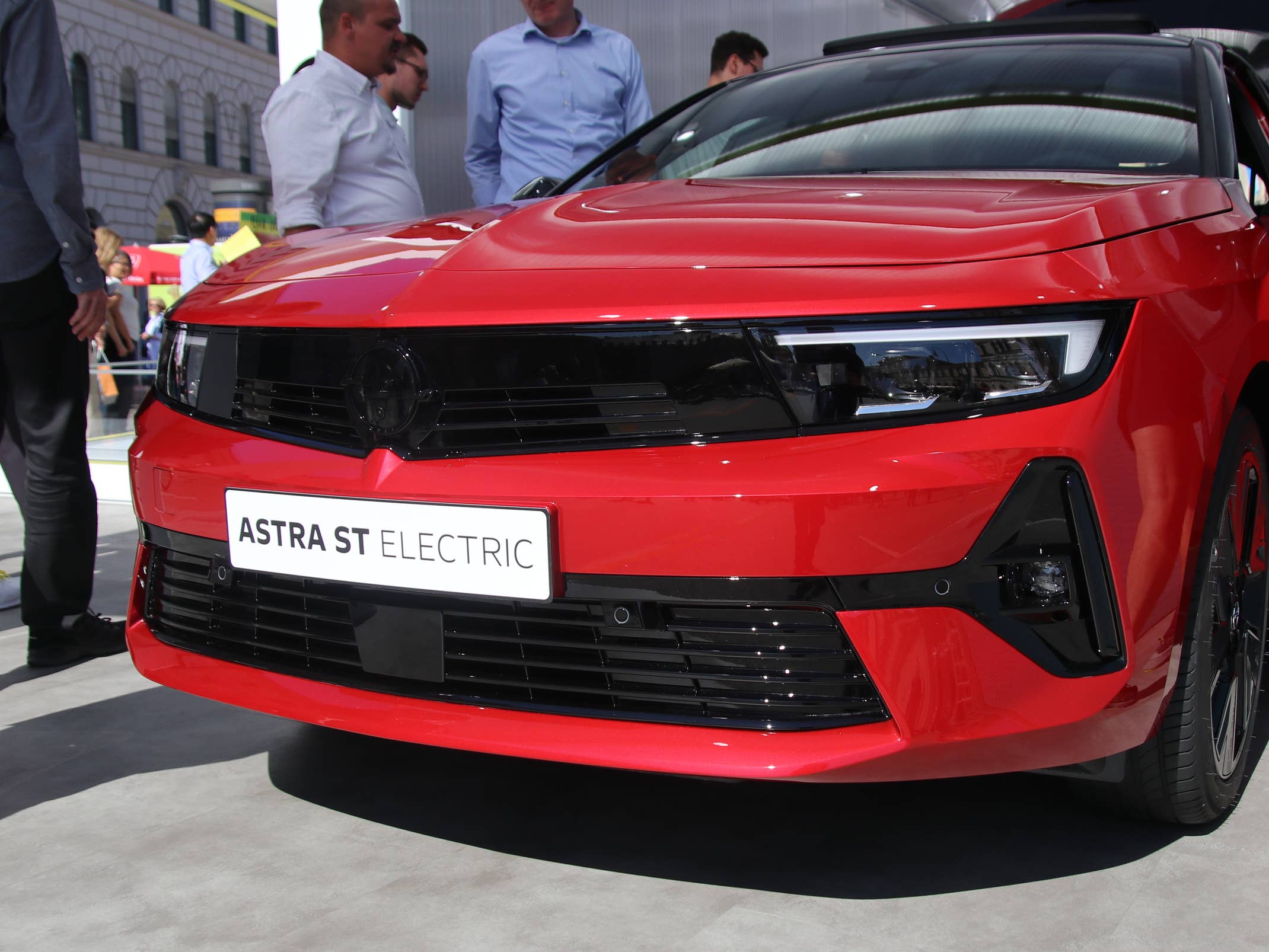 Ab 2025 nur noch elektrisch: Dieser Autohersteller macht ernst