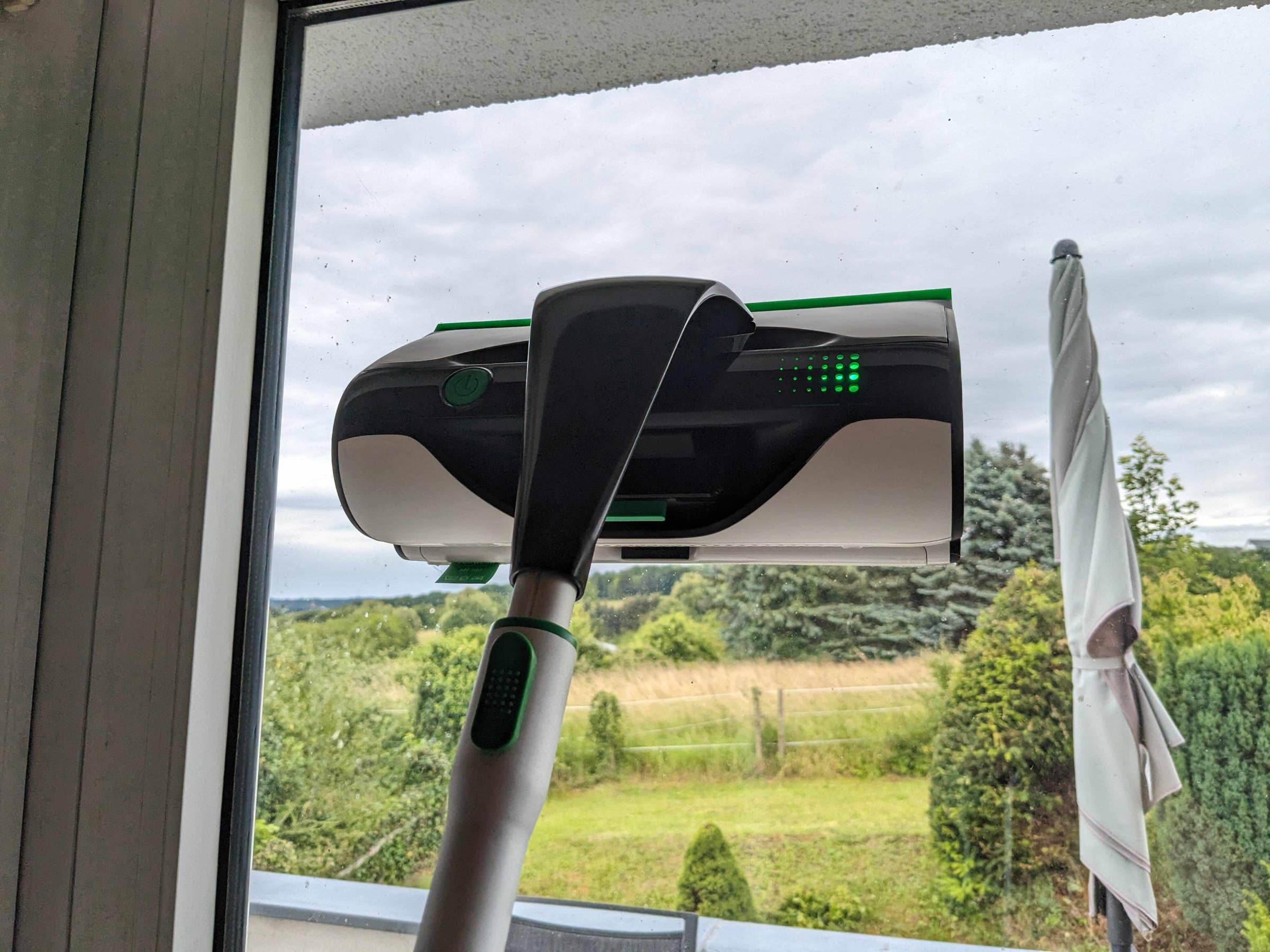 Vorwerk Kobold VG100+: Der Profi für Flächen und Fenster im Test